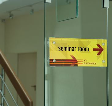 Window Hanging Kit Single Sided 2.0' W x 3.3' H Flush Mount Graphic an ...